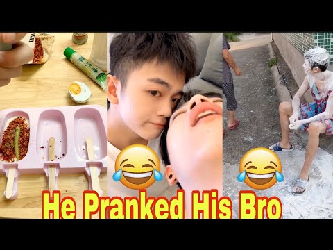 Funny Twin/He Pranked His Brother - YouTube