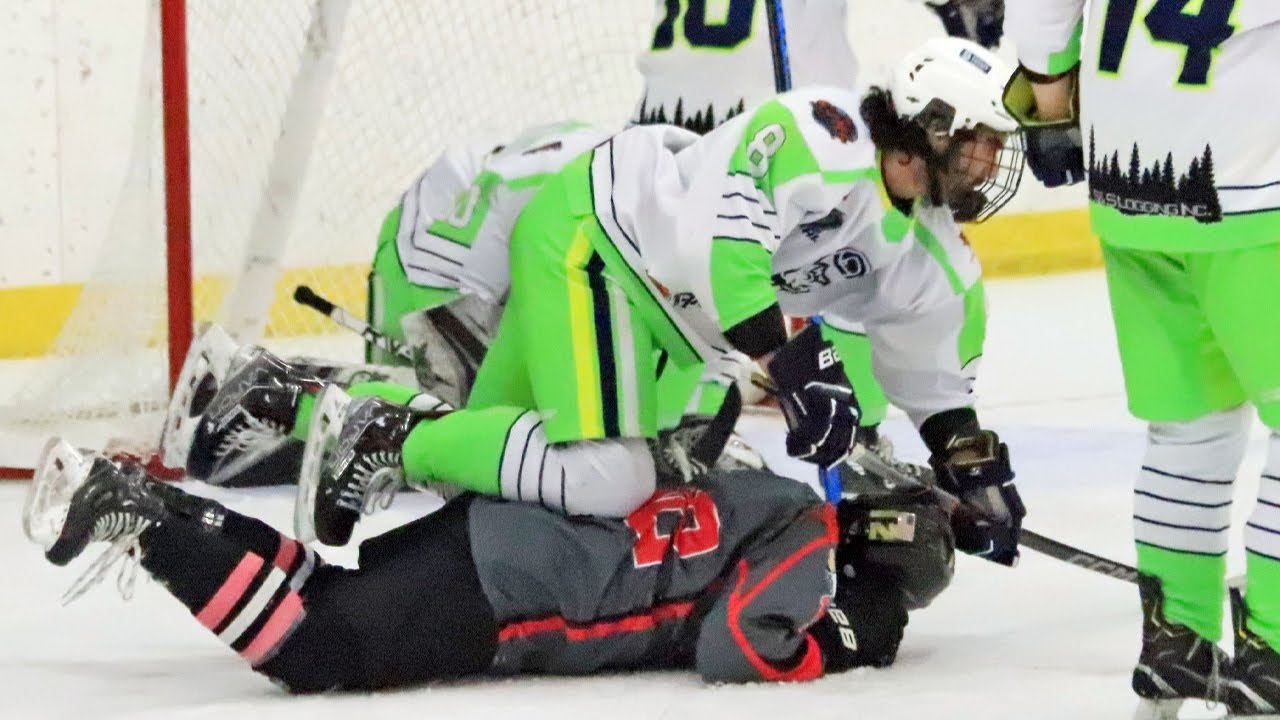 Nov 25-23 Paper Kings at Eagles - YouTube