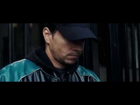 Shooter 2007 cop flight