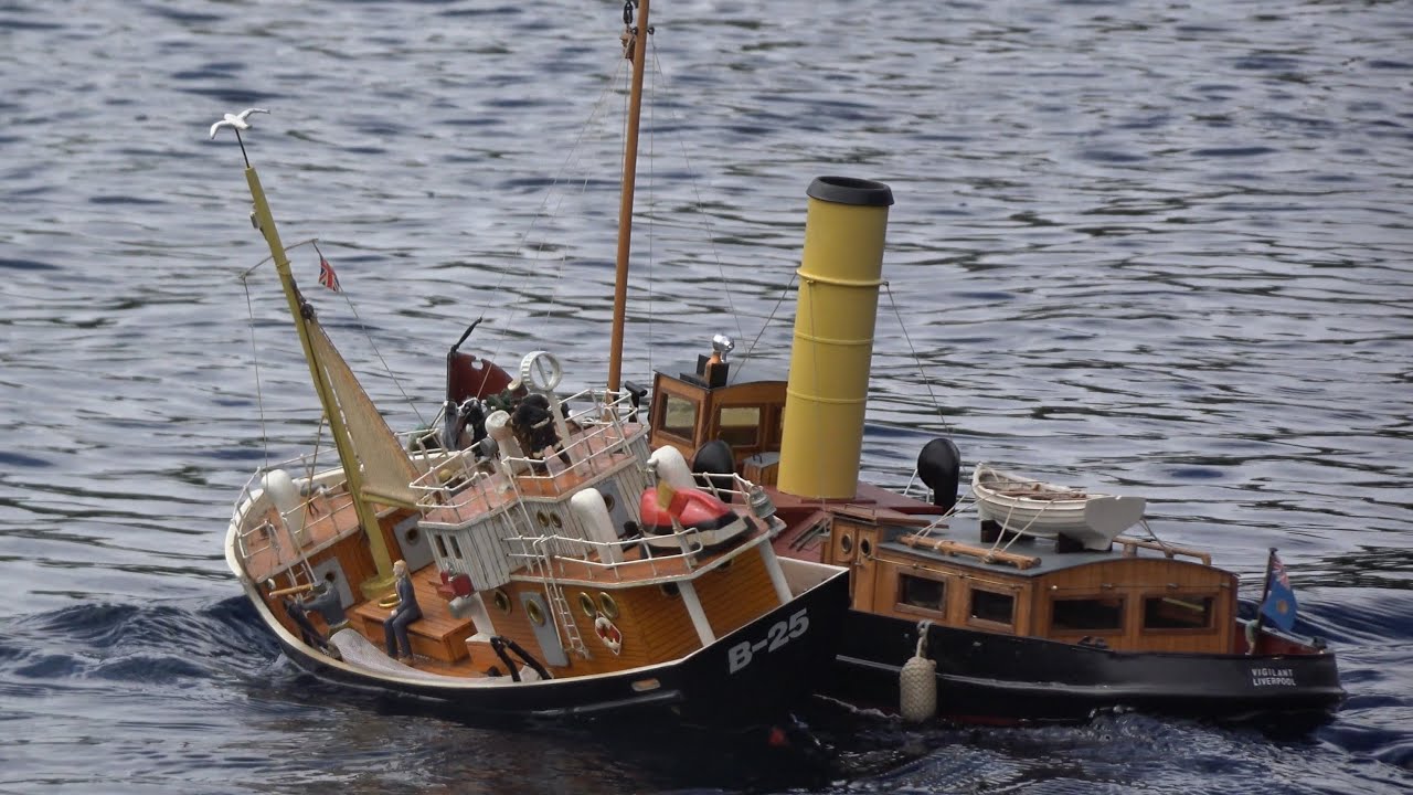 Good Day At The Pond- Southport Model Boat Club - YouTube