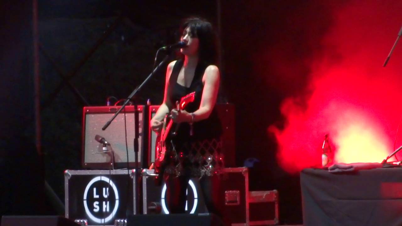 Lush - Ladykillers (live @ OFF Festival 2016) - YouTube