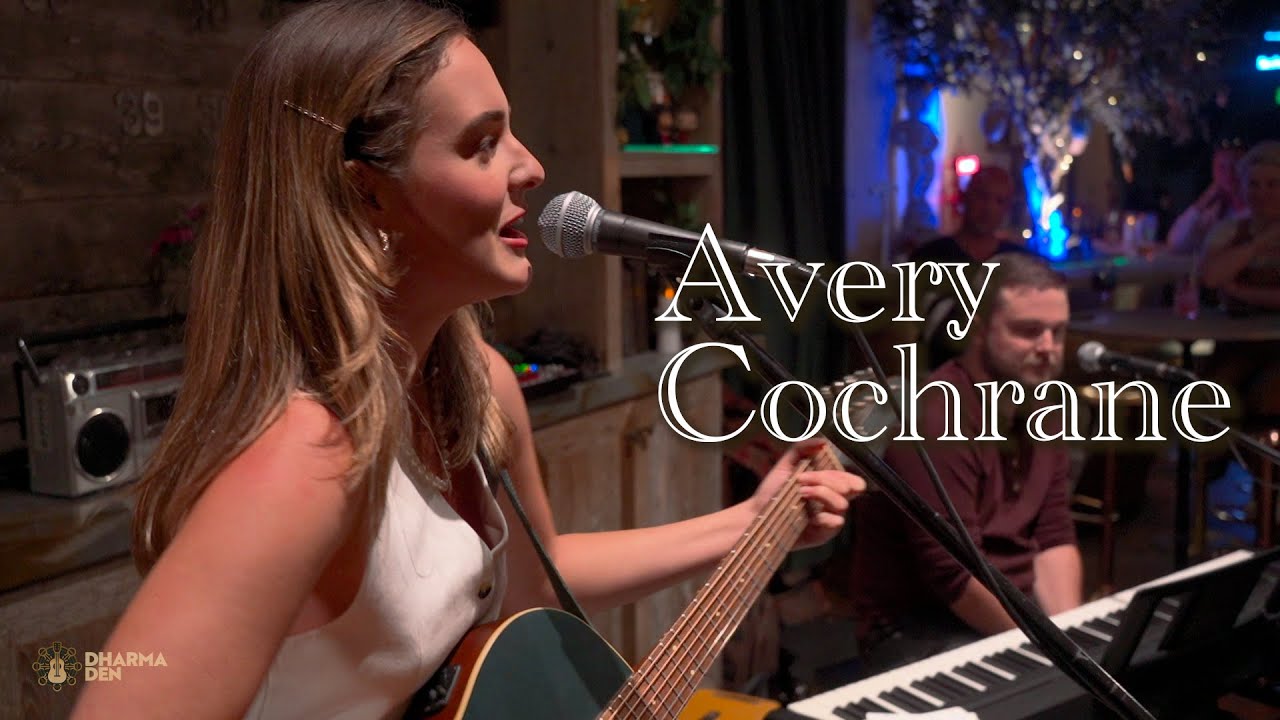 TunedUp Live! | Avery Cochrane (Live Music) - YouTube