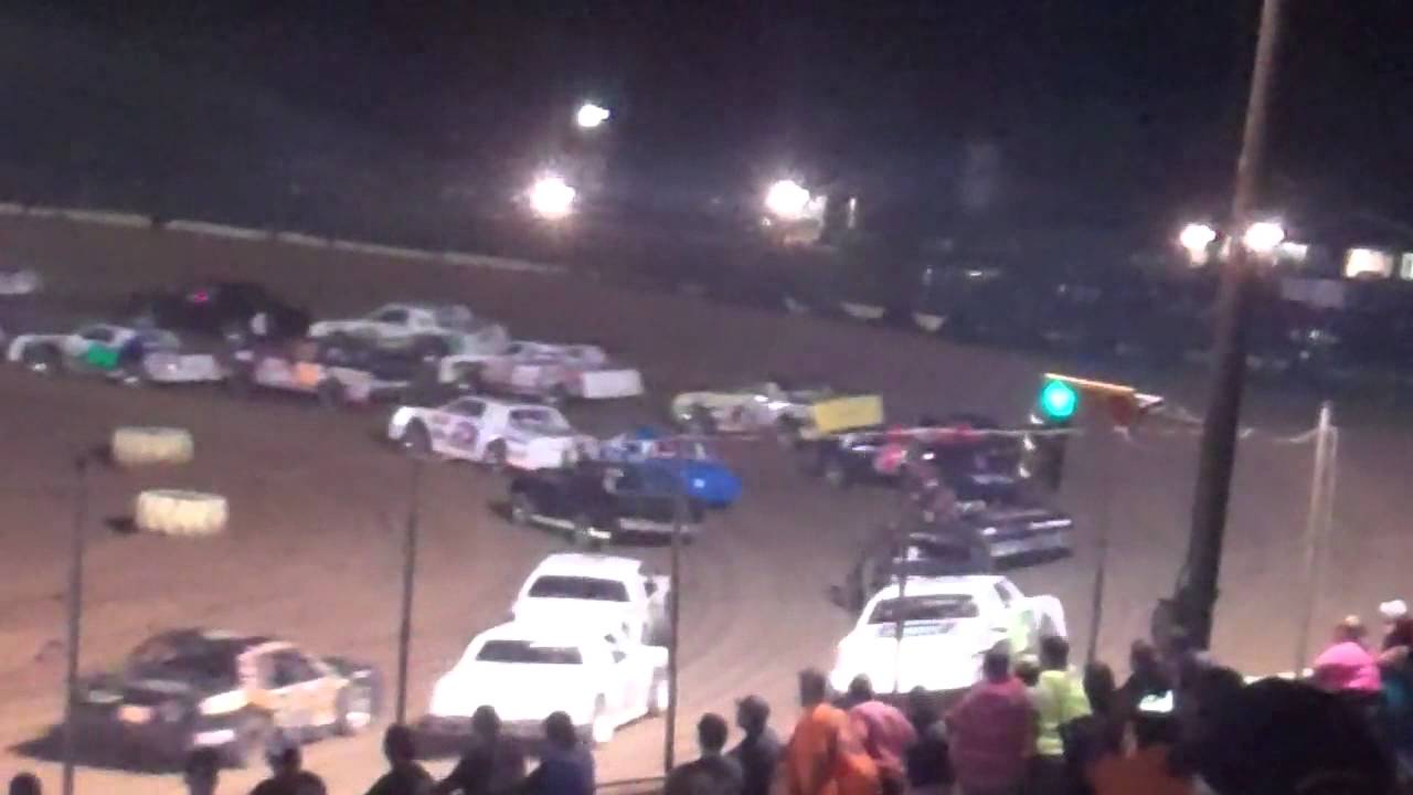 Boothill speedway factory stock racing A feature - YouTube