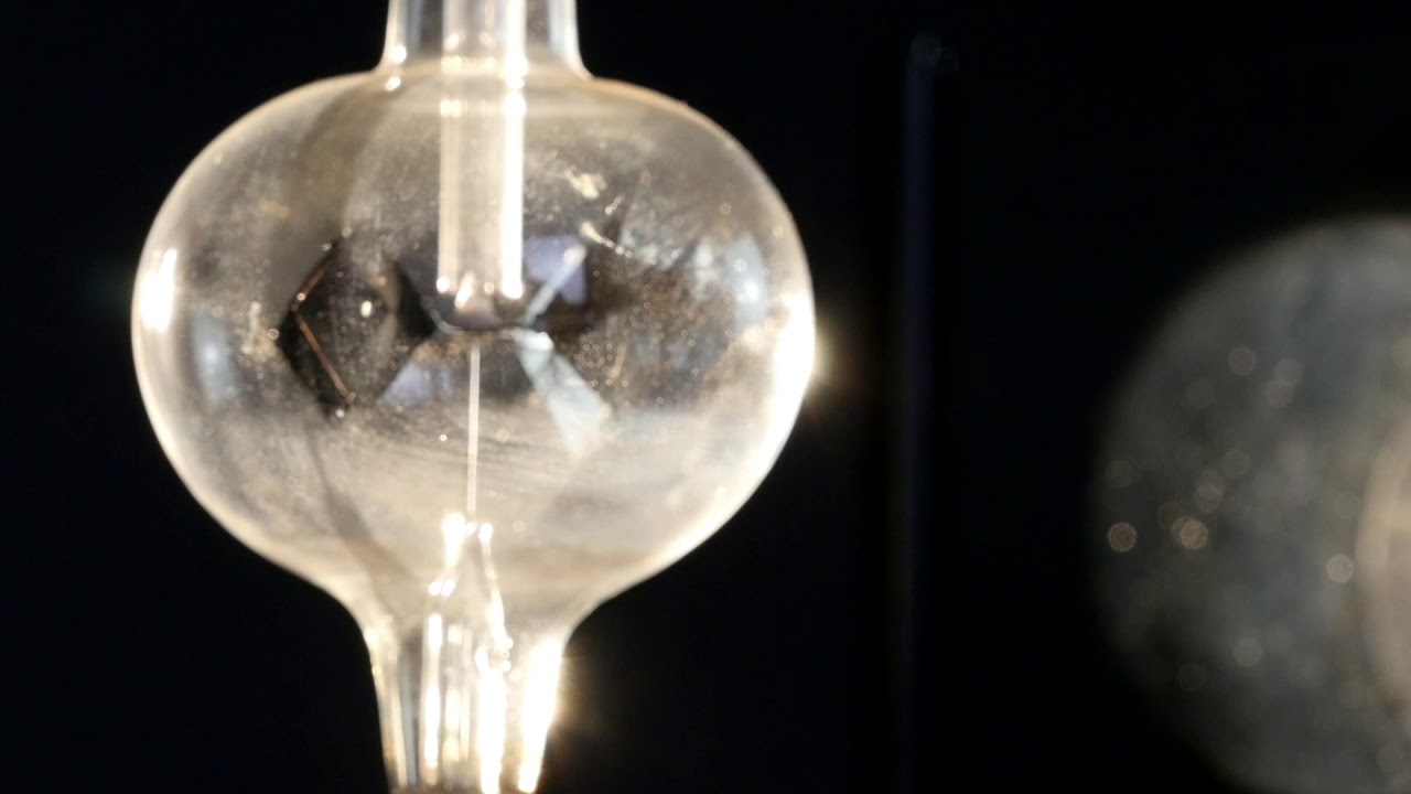 Experimental physics IV: 04 - The light mill - YouTube