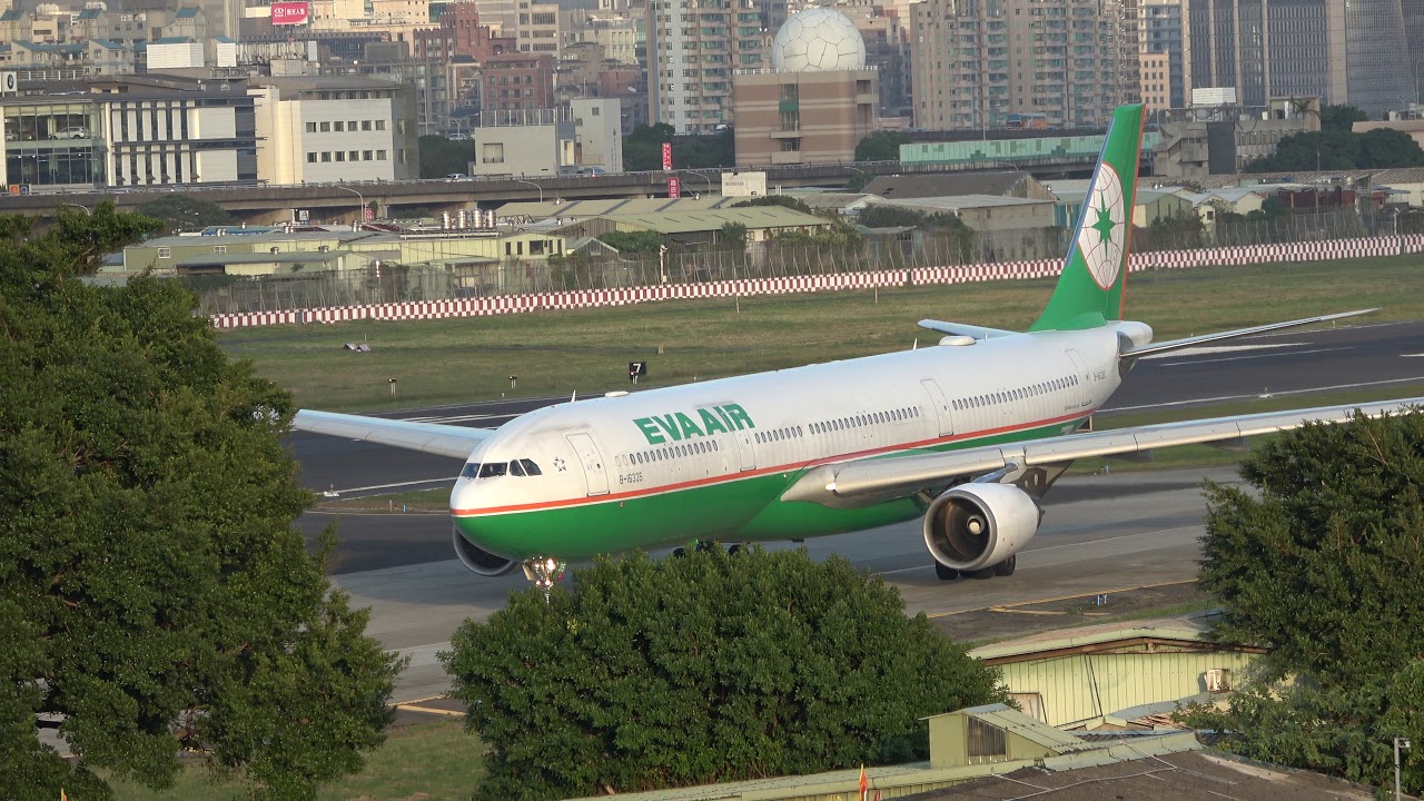 2019-12-13 長榮航空EVA Air BR190 (B-16335) TSA(Taipei)-HND(Tokyo) Takeoff ...