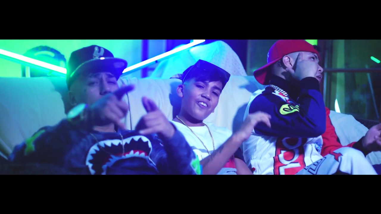 CHUCHURETRO , LUXIAN , EL BAI , NADIA SCARLETT , DARWIN FLOW - VOLVER ( VIDEO OFICIAL ) - YouTube