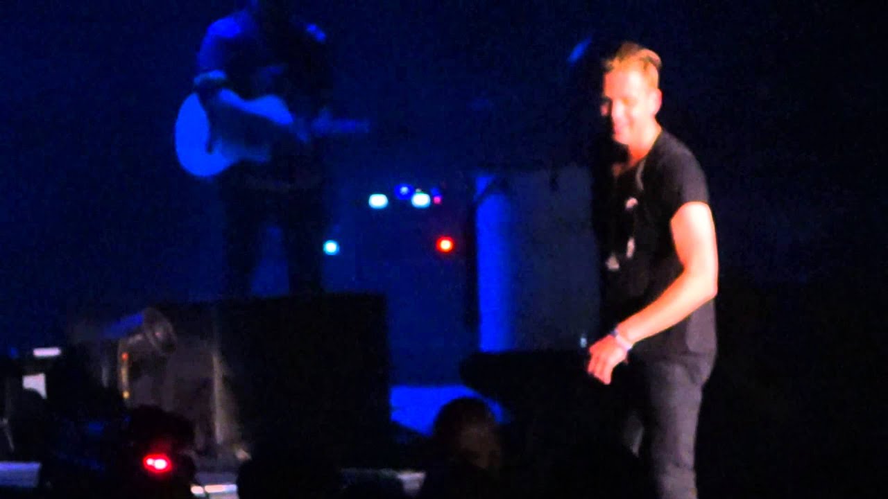 OneRepublic - A Gift For A Flames Fan (Live) - Saddledome, Calgary ...