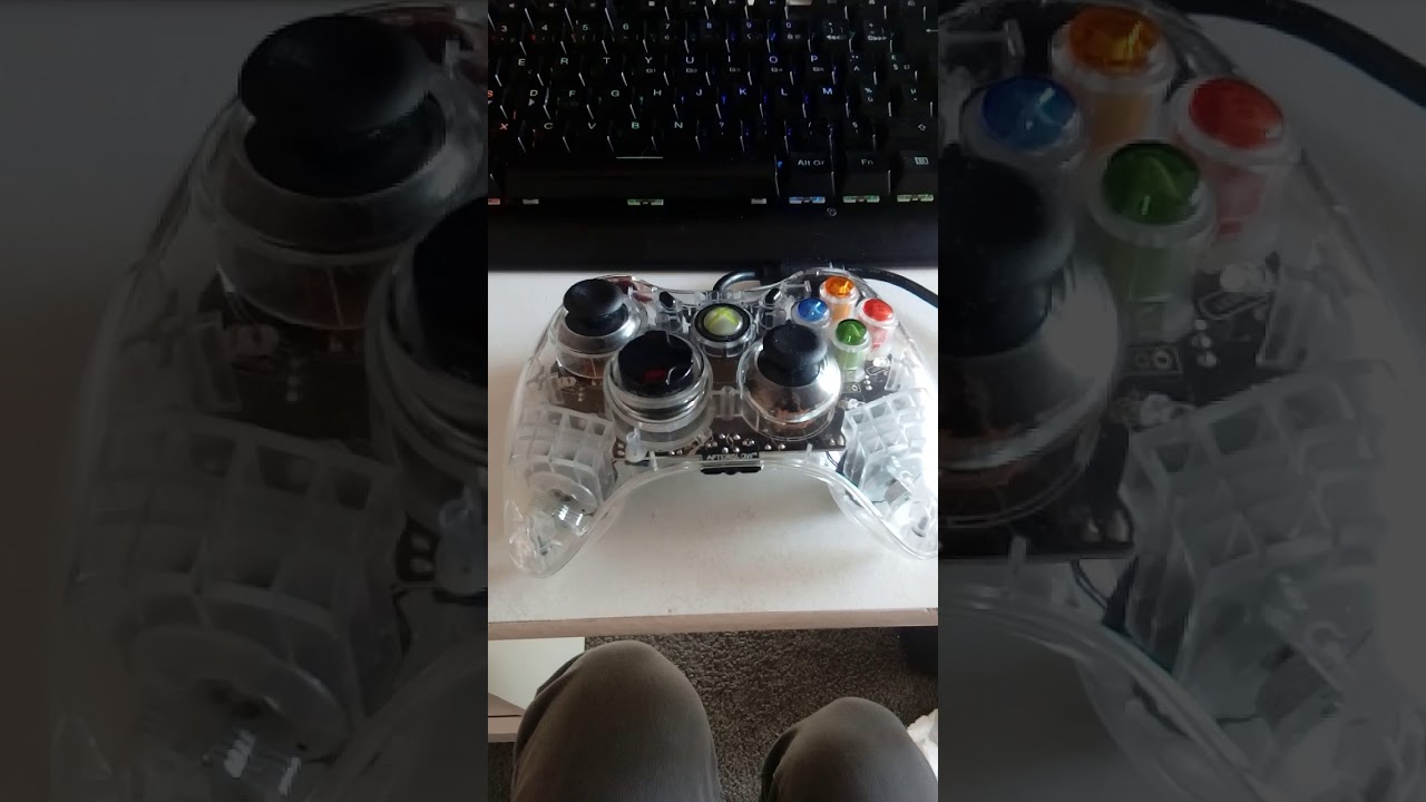 Il fait caca sur momo (explication) - YouTube