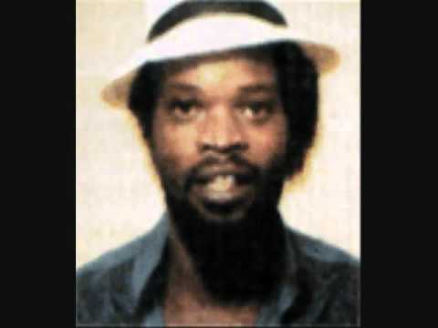 YouTube Leonard Dembo chitekete The full song - YouTube