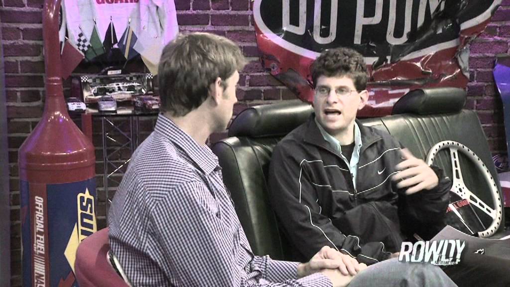 Jack Roush plane crash - YouTube