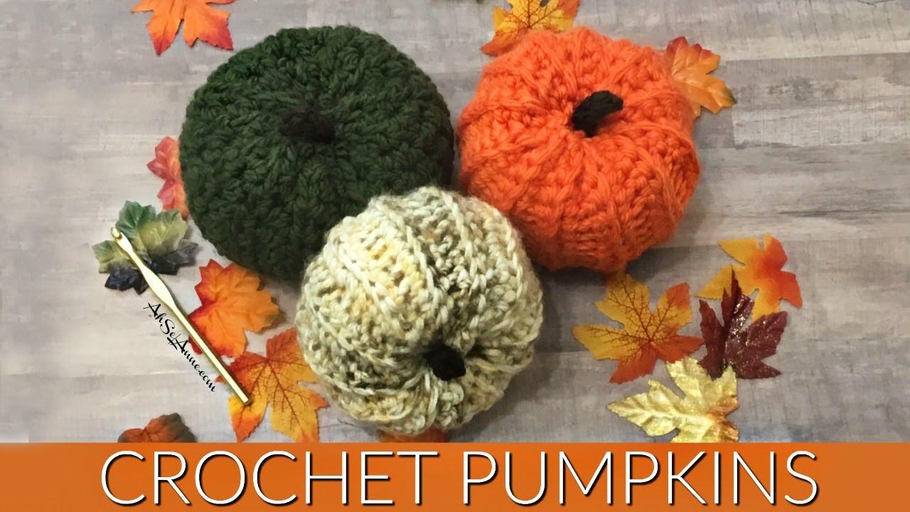 Crochet Pumpkins| Beginner Tutorial - YouTube