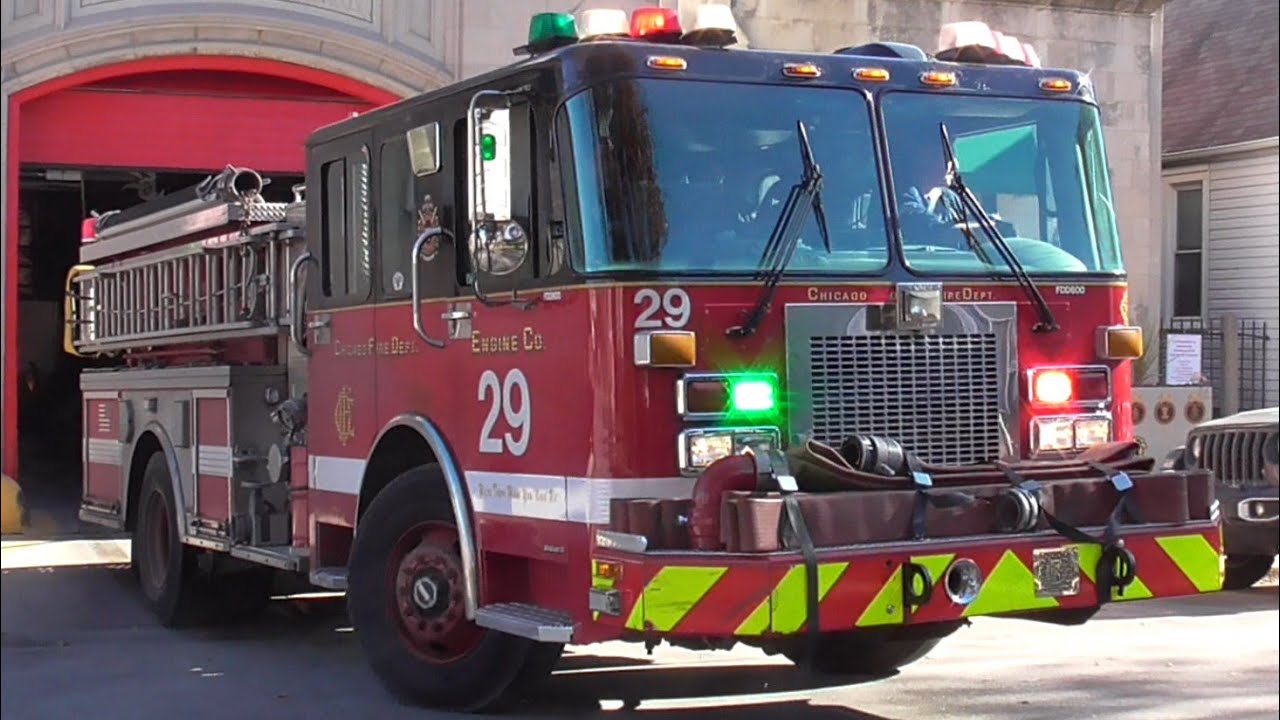 Chicago Fire Dept. Engine 29 Responding - YouTube