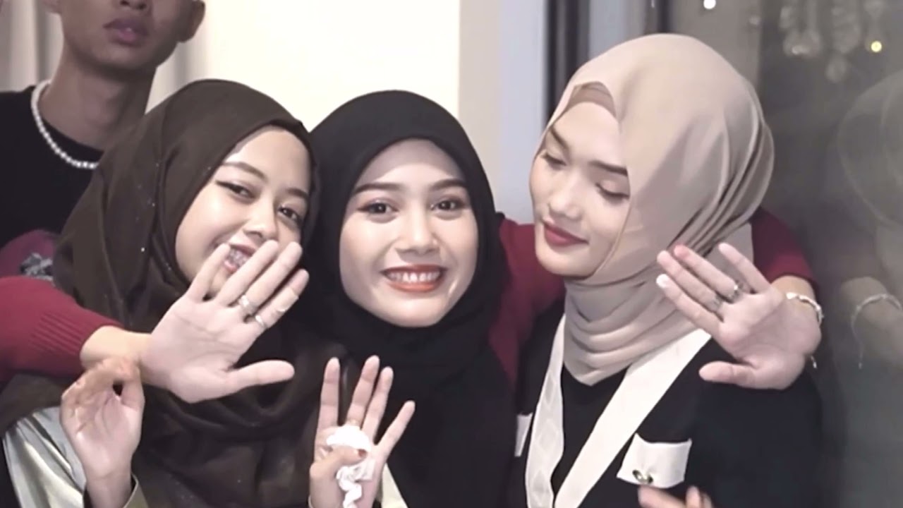 video kenangan dengan marsya 🥺 ️ - YouTube