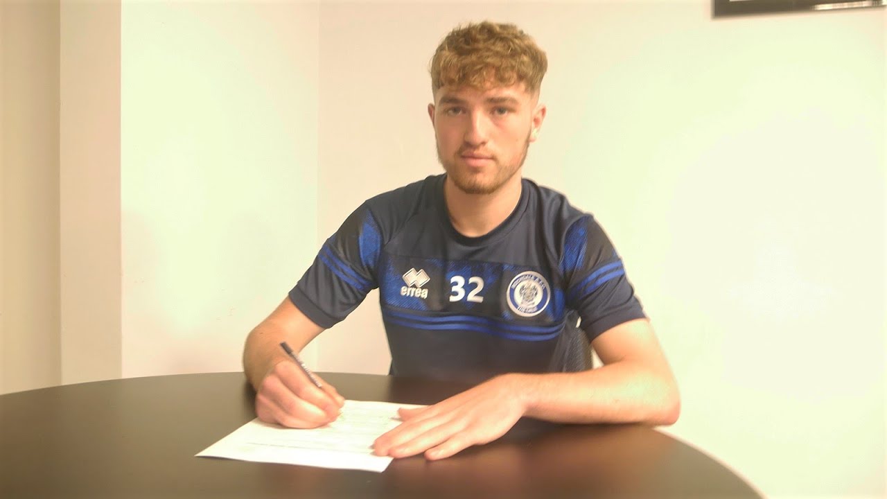 Joe Dunne On Signing His First Professional Contract - YouTube