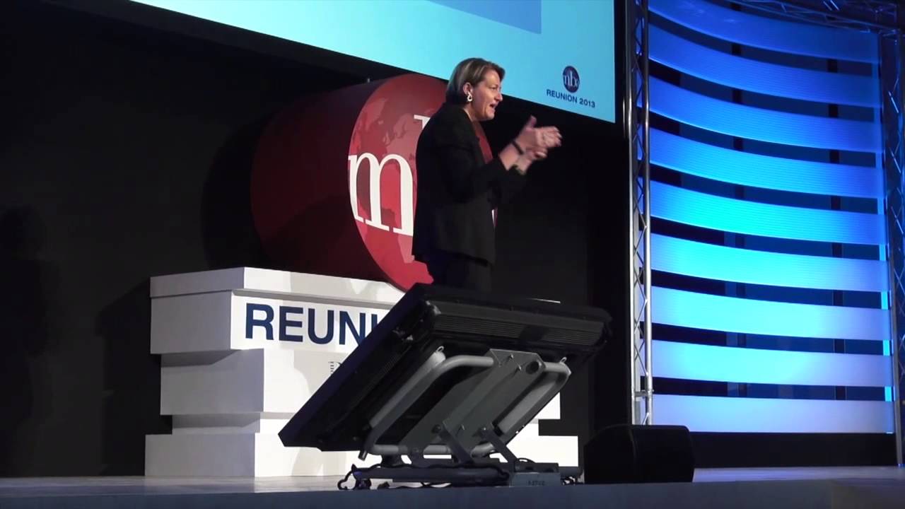 MBA Reunion 2013: Monica Mandelli - YouTube
