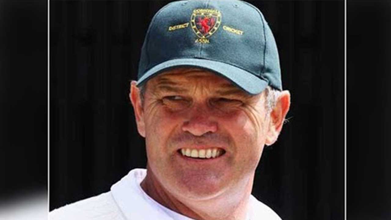 Martin Crowe funeral held in Auckland, New Zealand legend bids goodbye ...