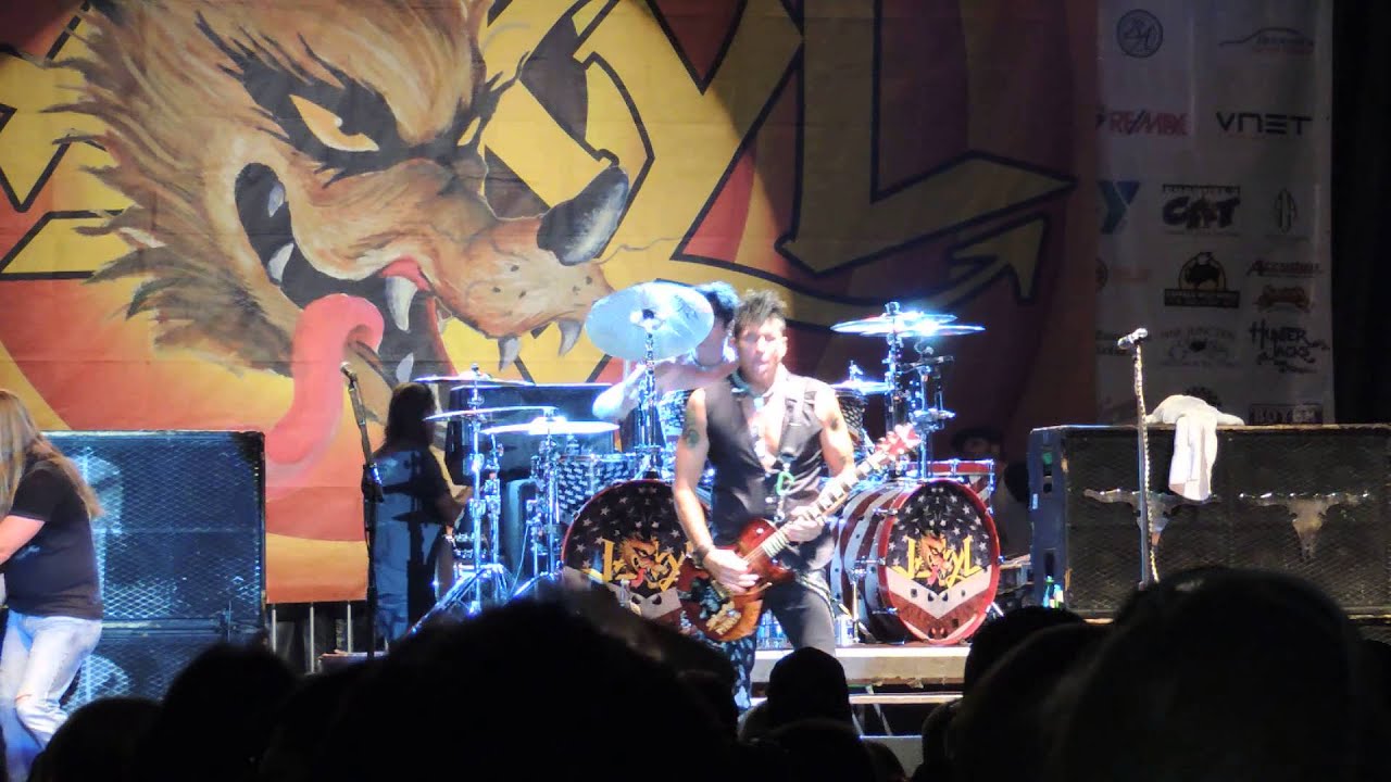 Jackyl - Redneck Punk - Roar On The Shore Erie, PA July 16, 2015 ...