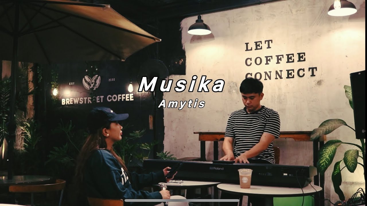 Amytis - Musika by Dionela (Live Cover at Brewstreet Coffee) - YouTube