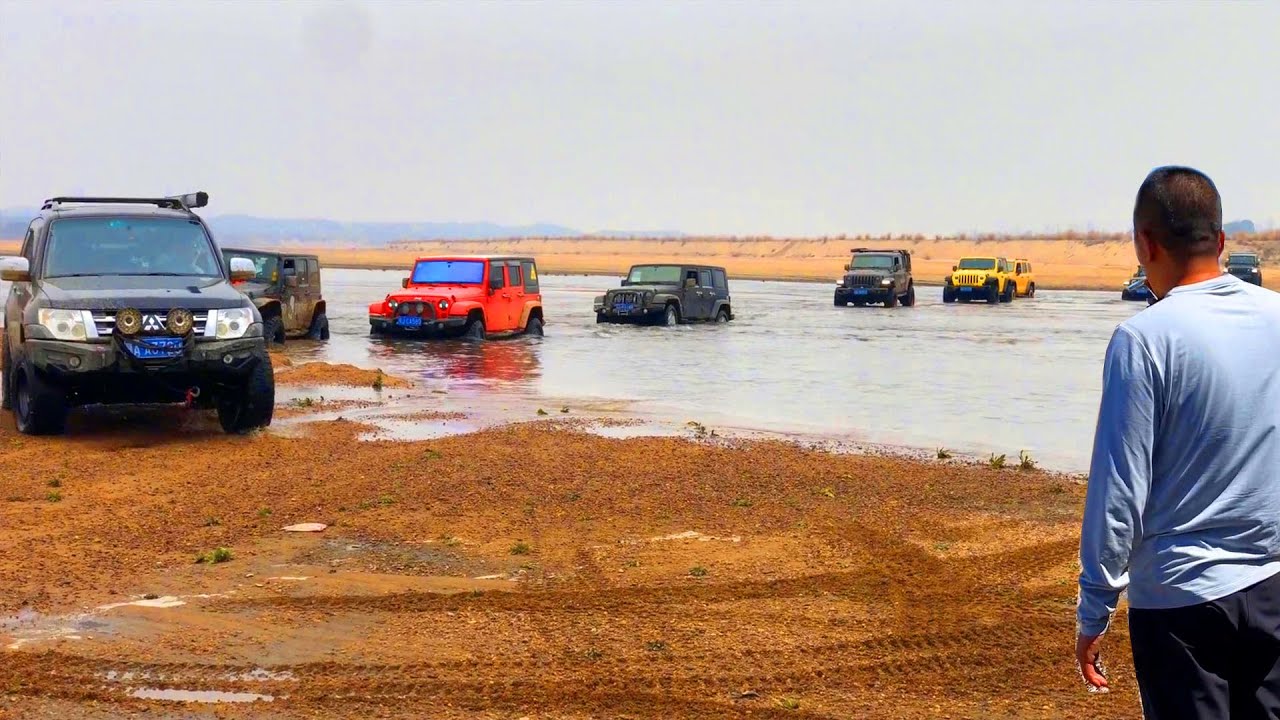 Tank 300 vs Jeep Wrangler Team PK Off-road | The power of the awesome ...