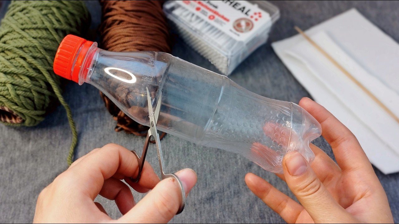 DIY Macrame: Transform Plastic Bottle into a Festive Christmas Tree🤔🎄 ...