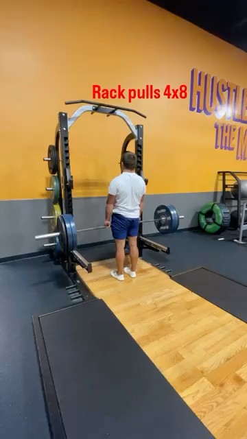 Day 2/30 - Upper body workout to MOG friends - YouTube
