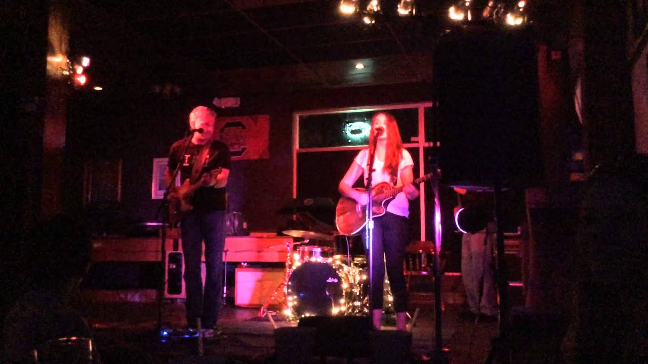 Emma Hanlon "Wagon Wheel" - YouTube