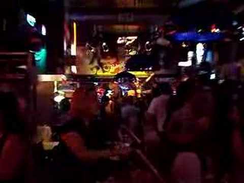 Roberts Bar & Grill, Nashville - YouTube