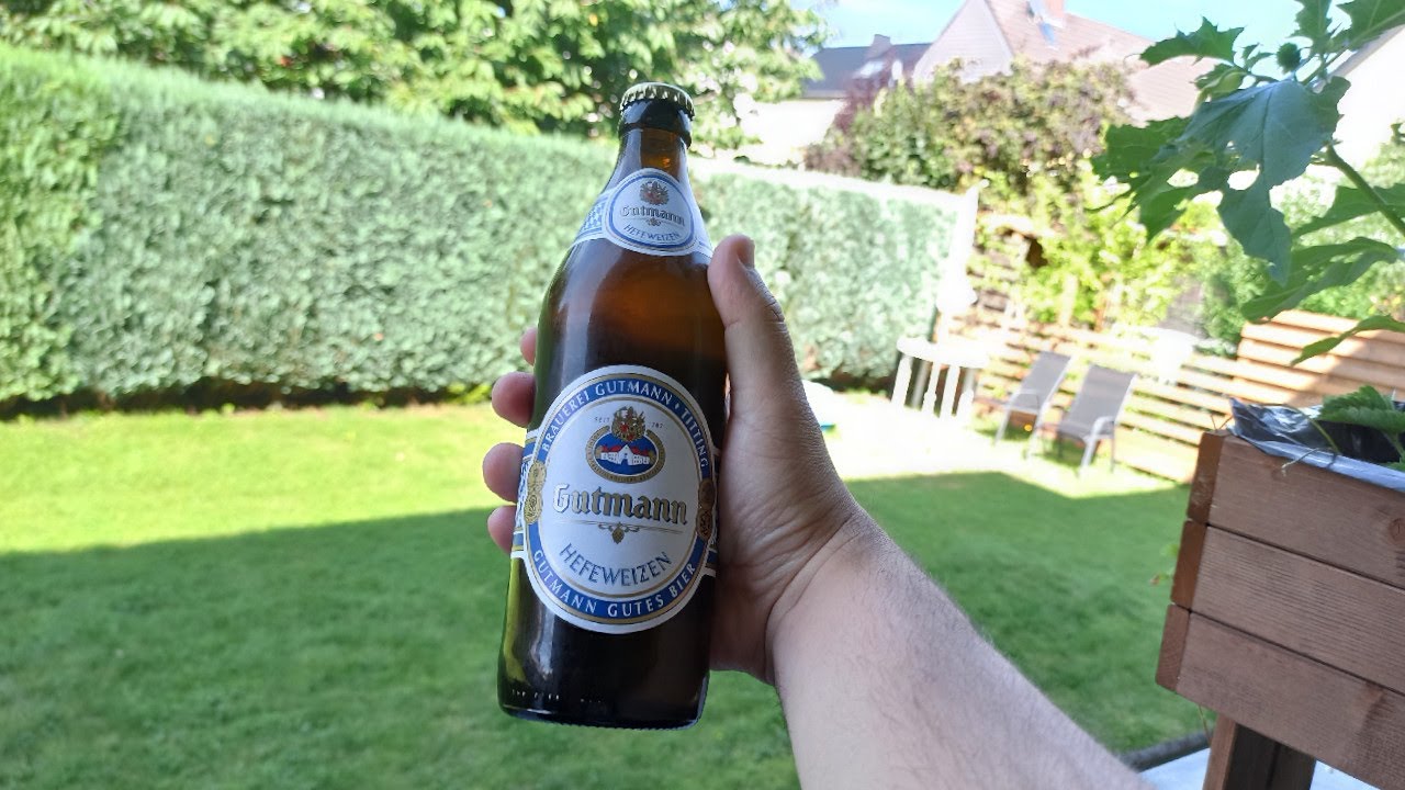 Gutmann Helles Hefeweizen | Familienbrauerei aus Titting | Biertest #21 ...