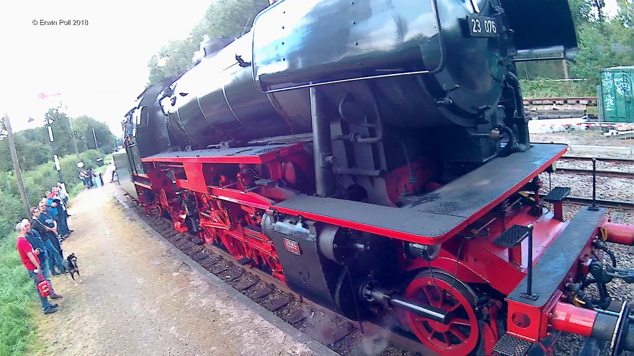 Steam locomotive / Train Back in Time ( Steam Time) Vsm Beekbergen ...