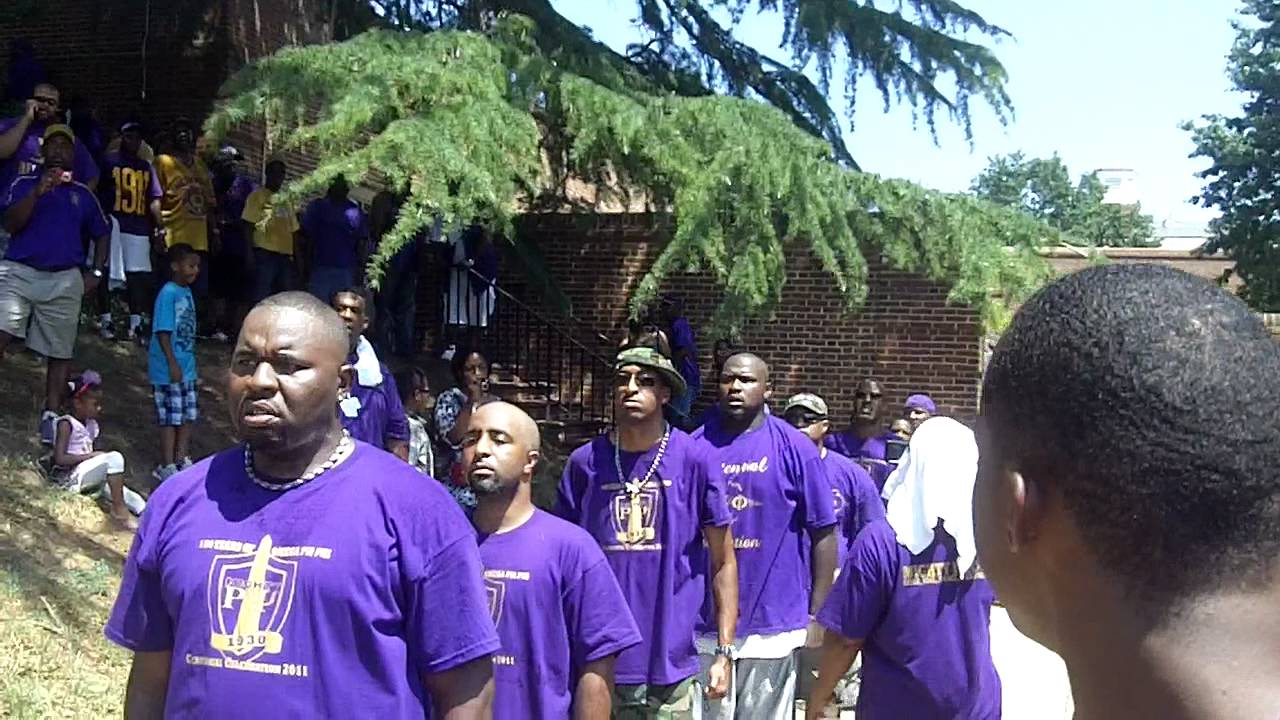 omega psi phi Ques 100 RHO PSI Ques marching - YouTube