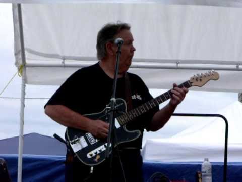 Lloyd Wood Show at Apple Butter festival Spencer, 2010 004.avi - YouTube