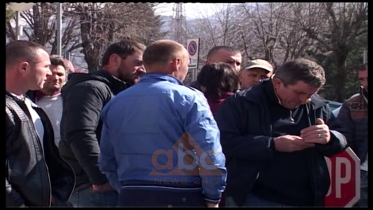 Korce, protesta per dritat | ABC News Albania - YouTube