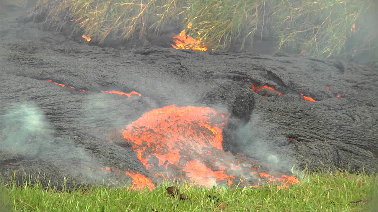Puna Lava Flow up close 11.3.14 - YouTube