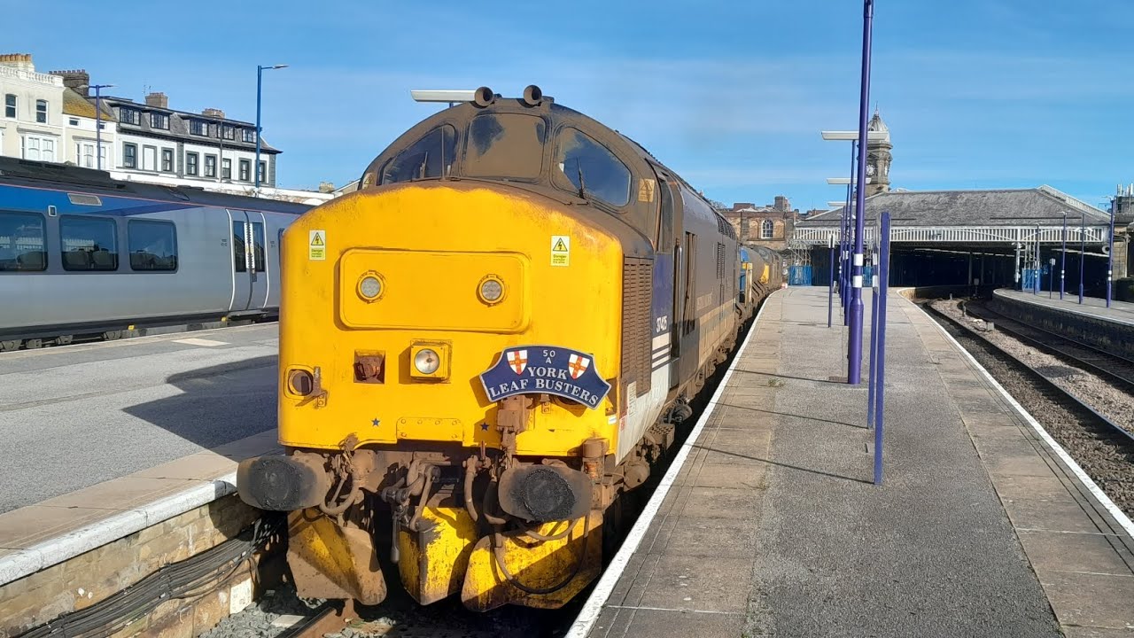 Class 37s around Yorkshire - YouTube