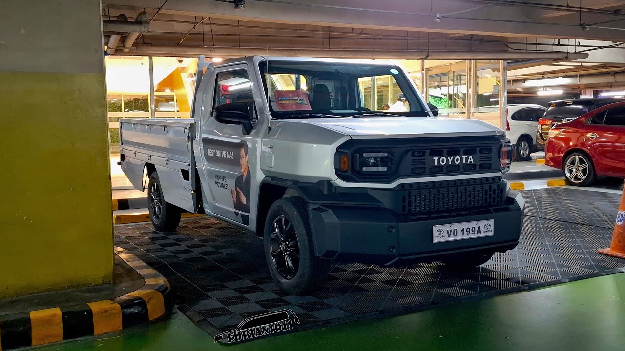Toyota Tamaraw GL Dropside A/T (Hilux Champ [GUN120]) - Test Drive ...