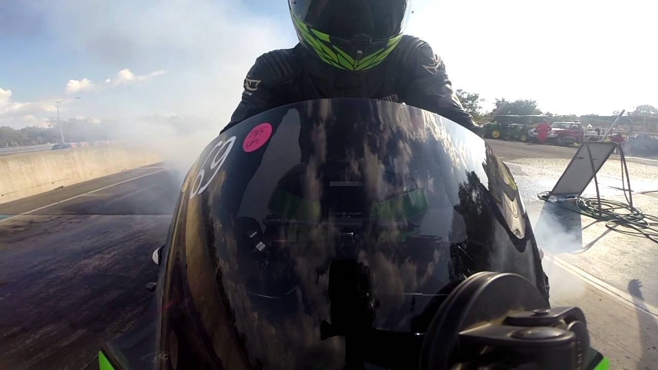 10.018 sec Quarter Mile PB - YouTube
