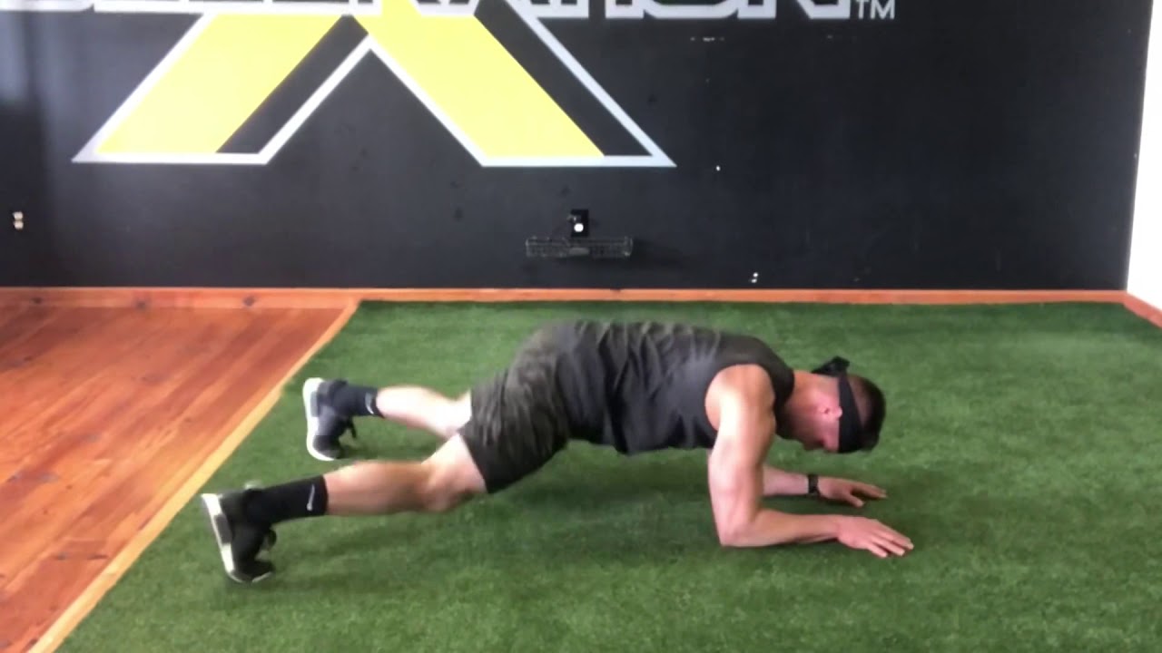 Plank Jack Knee Drives - YouTube