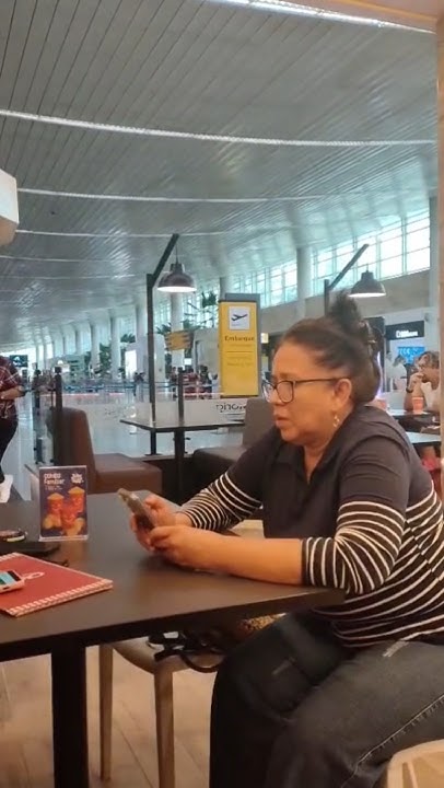 Florinda / Edy / Carlos / Micaela / Natacha desayunando - YouTube