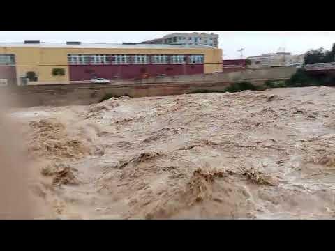 El río Cervol a su paso por Vinaròs tras las intensas lluvias - YouTube
