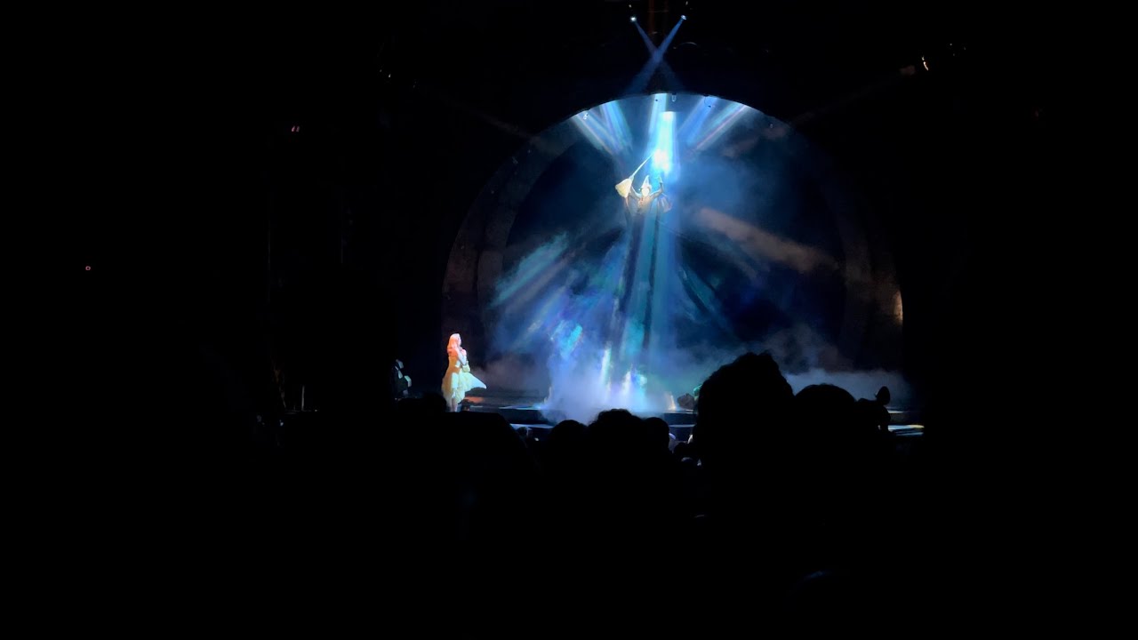 Jennifer DiNoia Defying Gravity - YouTube