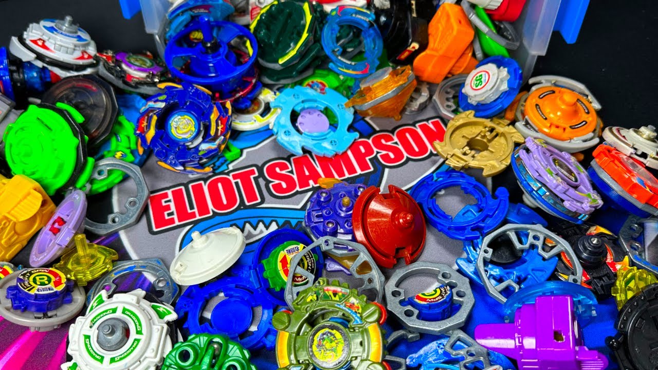 Building Plastic Gen Beyblades! - YouTube