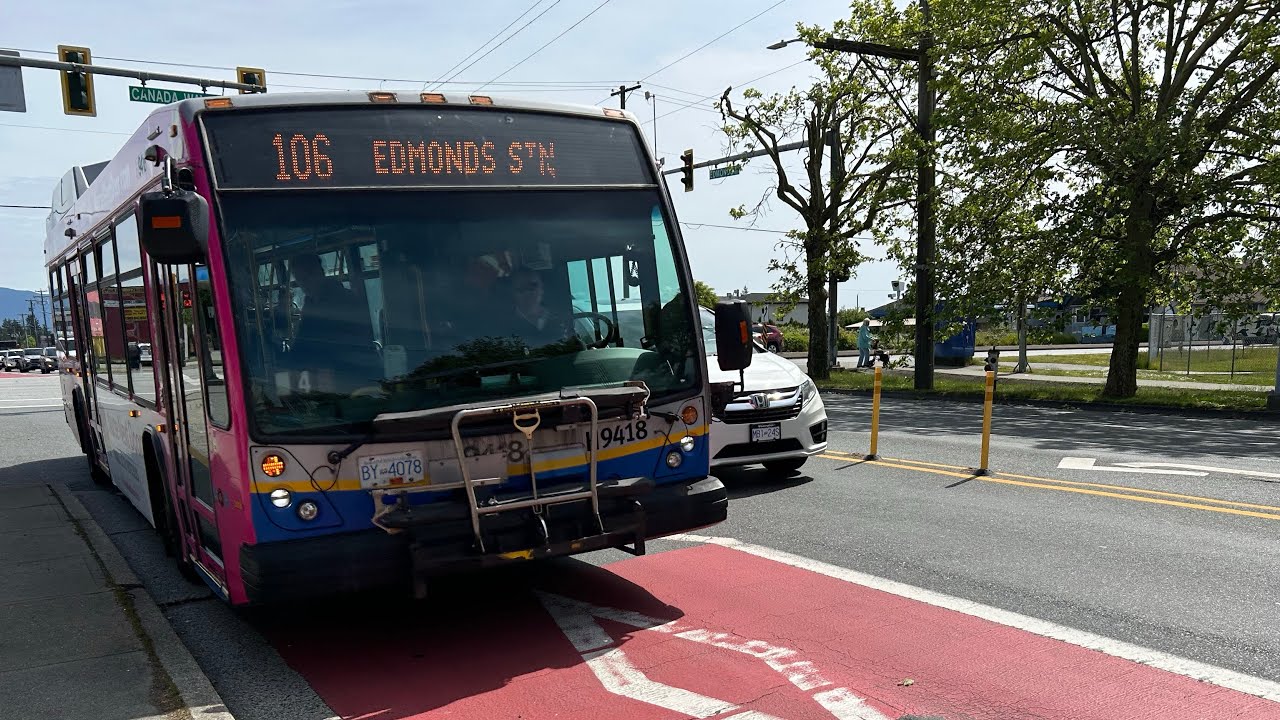 Translink 2009 Nova bus LFS HEV H9418 on the 106 Edmonds station - YouTube