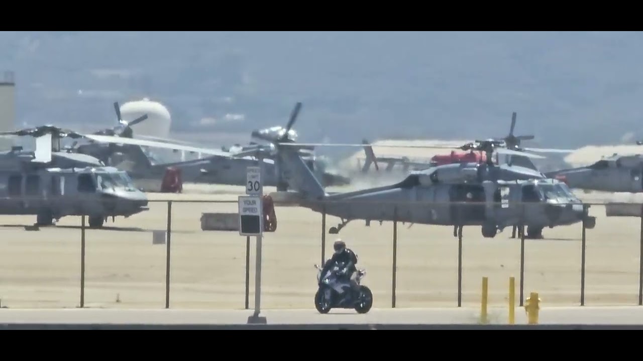 The real top gun. Fun times at San Diego Harbor - YouTube