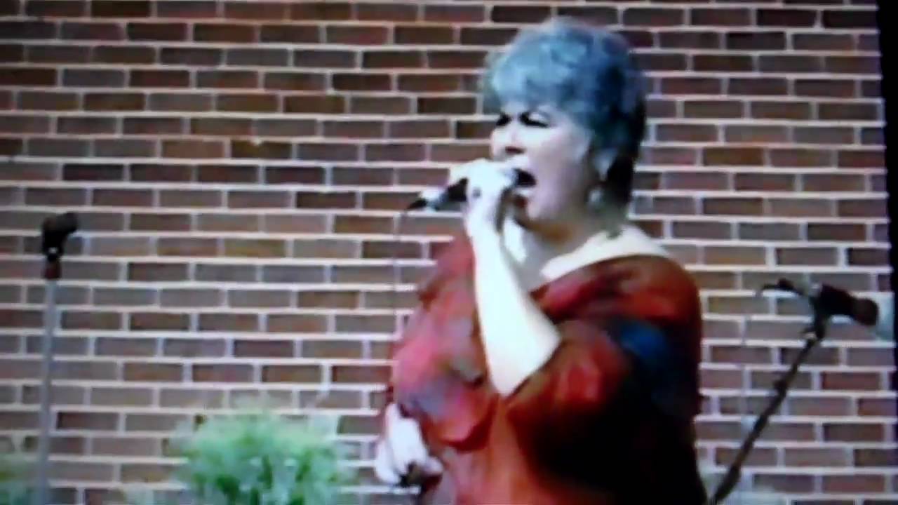 Kathy Butler sings Sentimental journey - YouTube