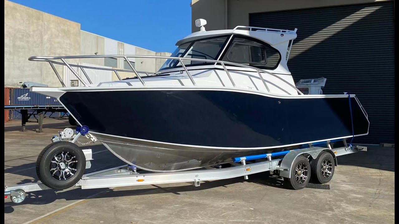 GOSPEL BOAT 7 5m pro fisher boat walk around video - YouTube