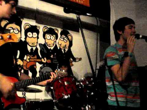 The High Puppets - This Love (Maroon 5) - YouTube