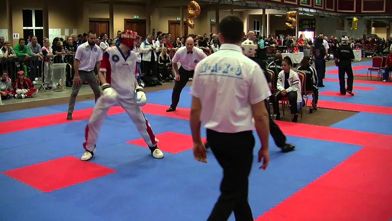 Elijah Everill v Fletcher Thomas Irish Open 2015 - YouTube