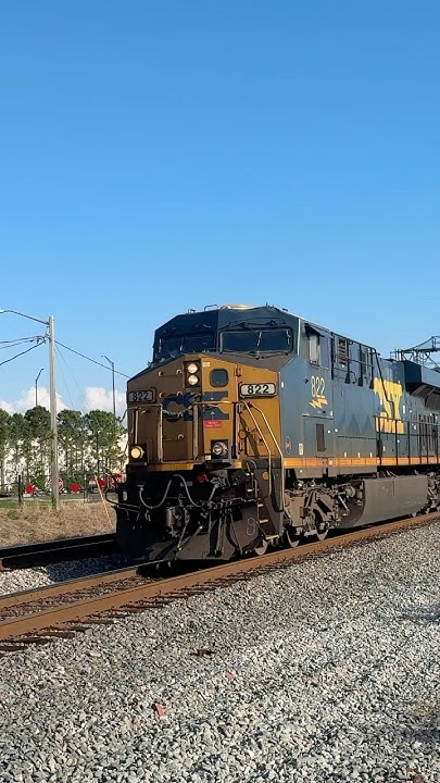 CSX I144-04 with ES44AH leader but decent horn giving me minor horn show in People’s lane on 5/4 ...