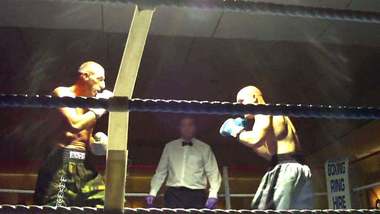 Boxing Wolverhampton (2) - YouTube