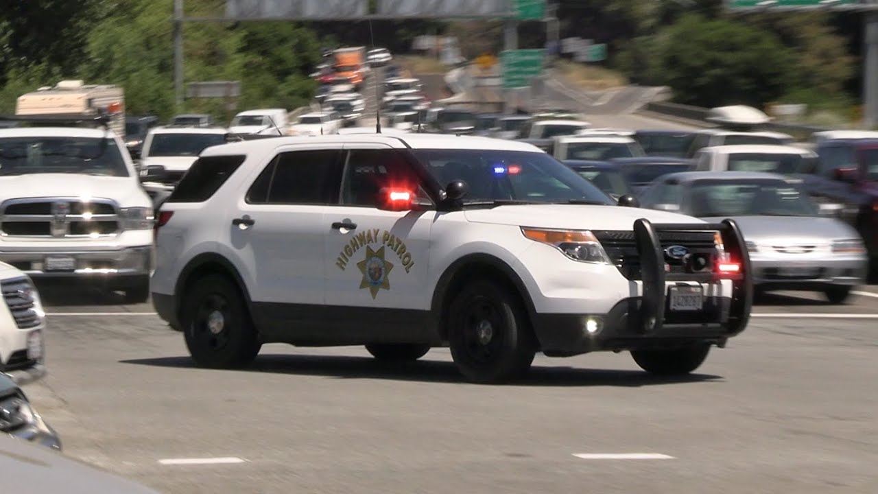California Highway Patrol and AMR units respond Code 3 to a Vehicle ...